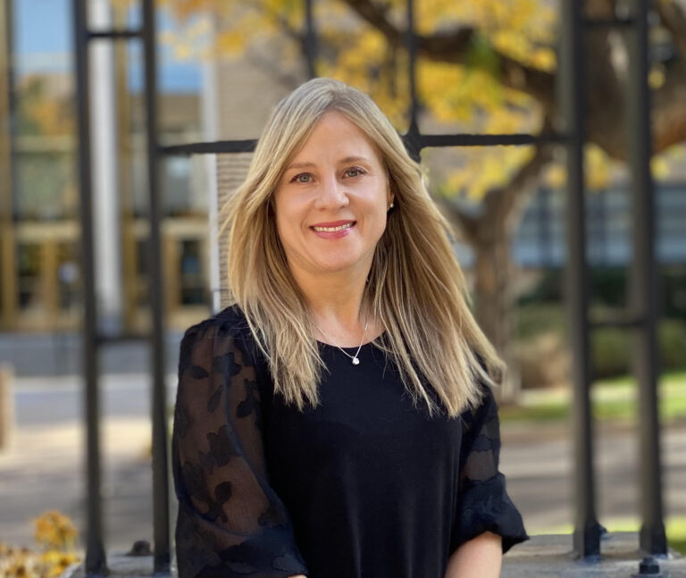 Dr. Anna McNab: Expert Chiropractor for Active Lifestyles